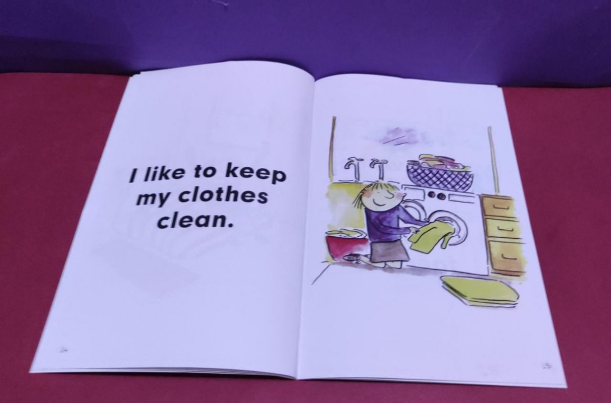 Read & Shine: Clean and Tidy Level K ( Soft Cover ) – Children Publications