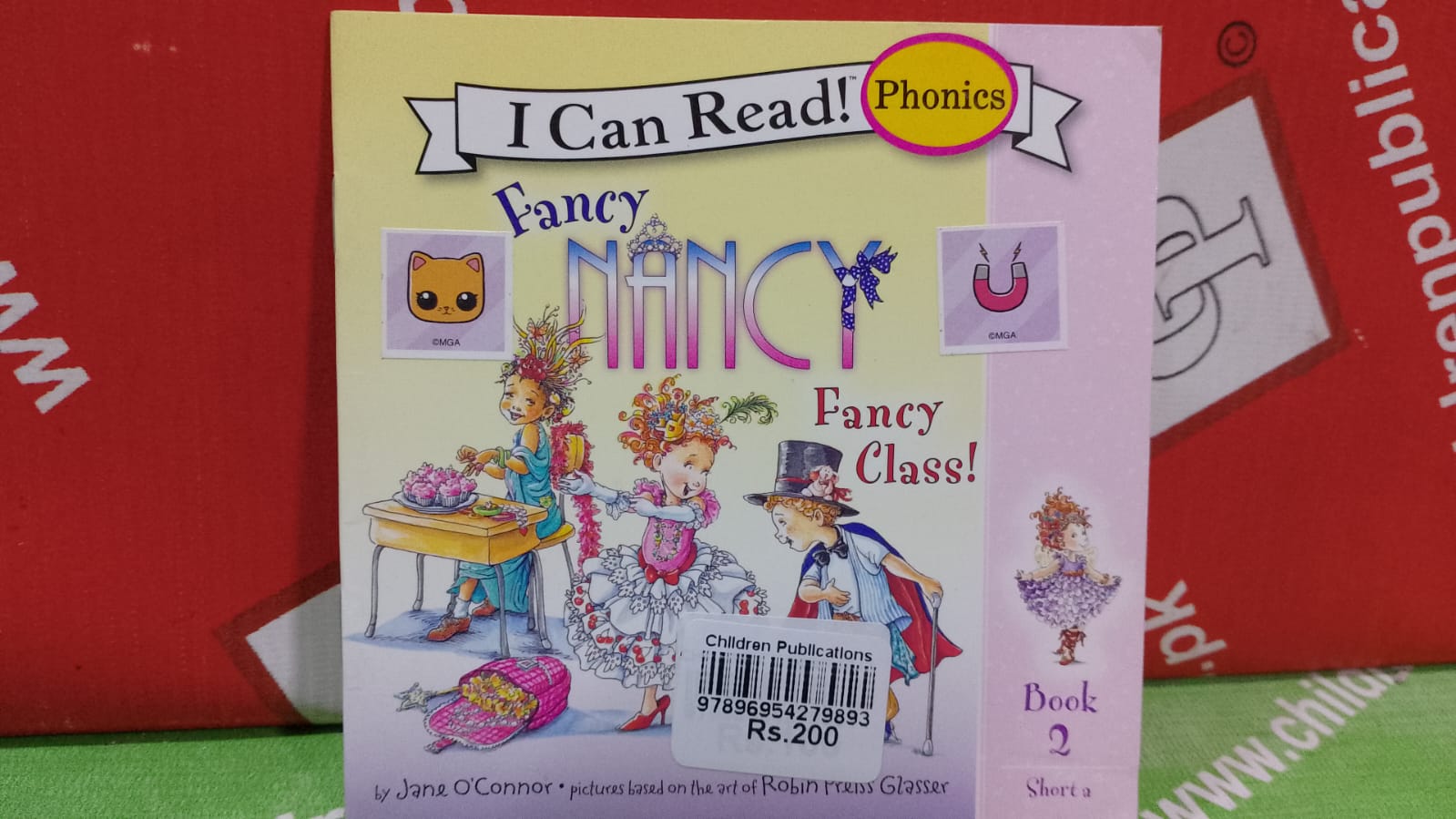 Fancy Nancy Fancy Class – Children Publications