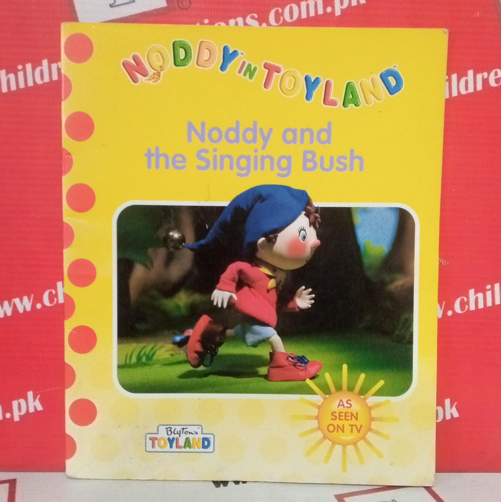 Noddy And The Singing Bush – Children Publications