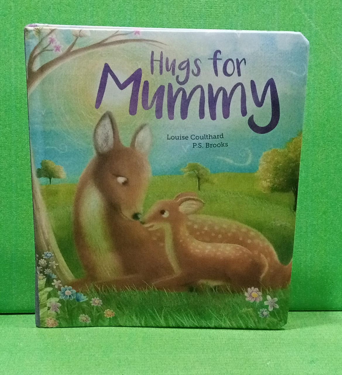 Hugs for mummy – Children Publications