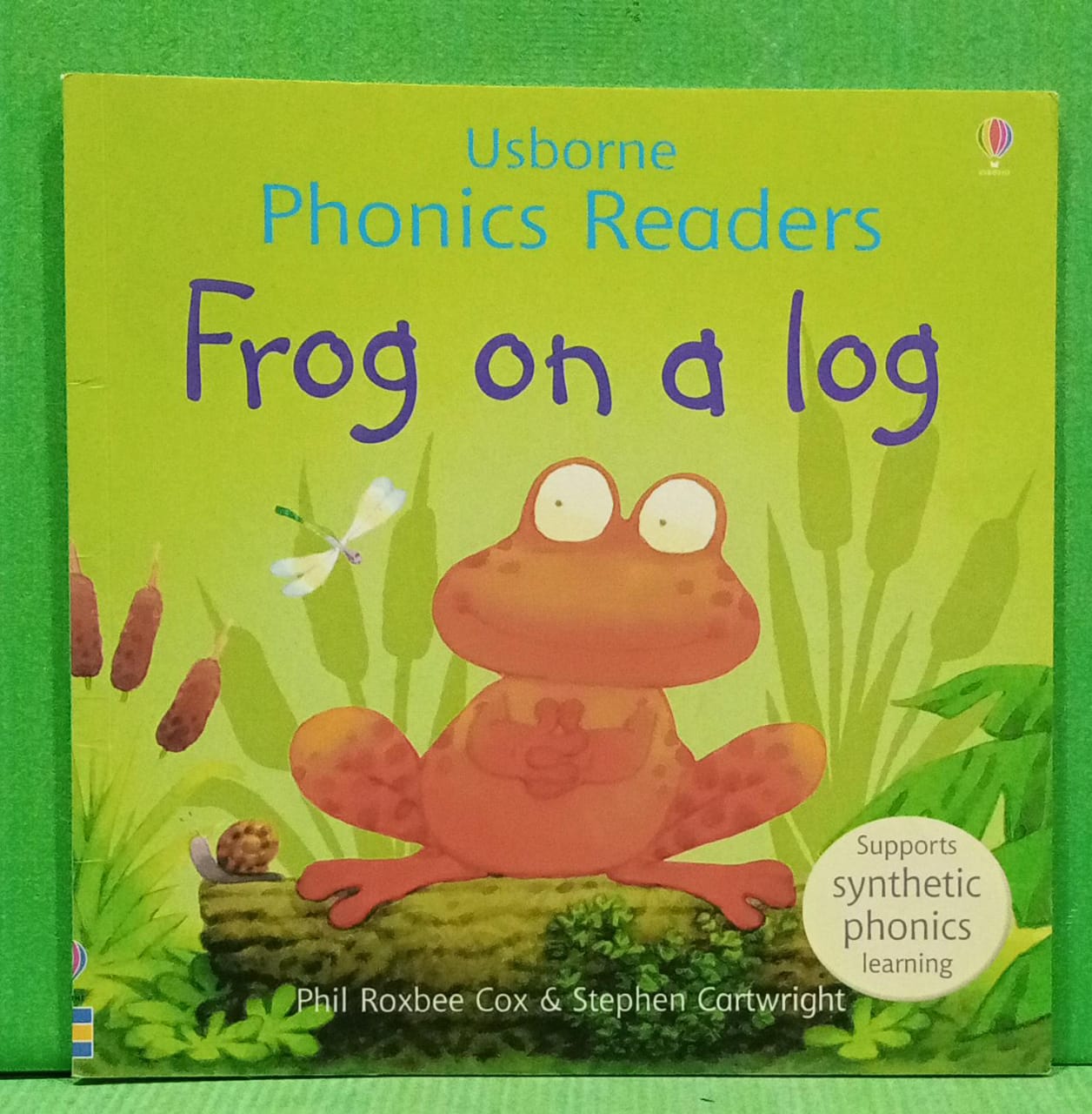 usborne frog on a log – Children Publications